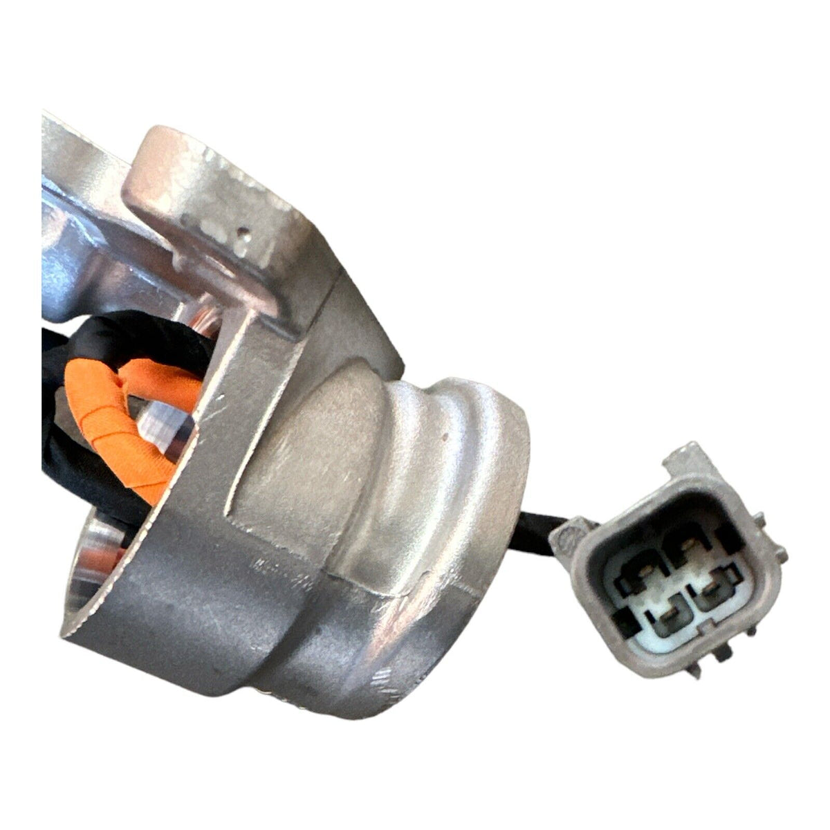 GENUINE STINGER OIL COVER & OP SENSOR HARNESS 3.3L PETROL 18-20 211603 ...